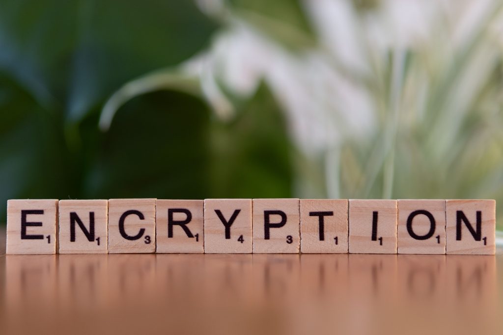 WhatsApp End-to-End Encryption — What It Actually Means